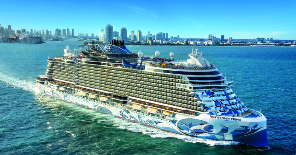 Norwegian Cruise Liner | Waagner-Biro Stage Systems